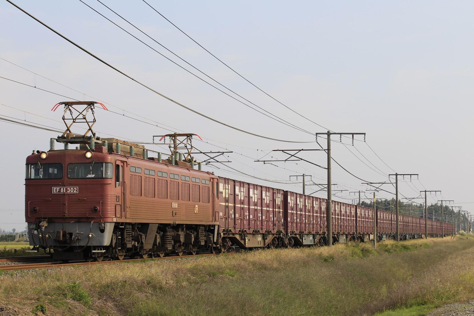 銀釜303号機に続いて撮影成功！EF81-302号機を撮る！: うっかり鉄の本棚（旧うっかり鉄の鉄道風景写真撮影記）